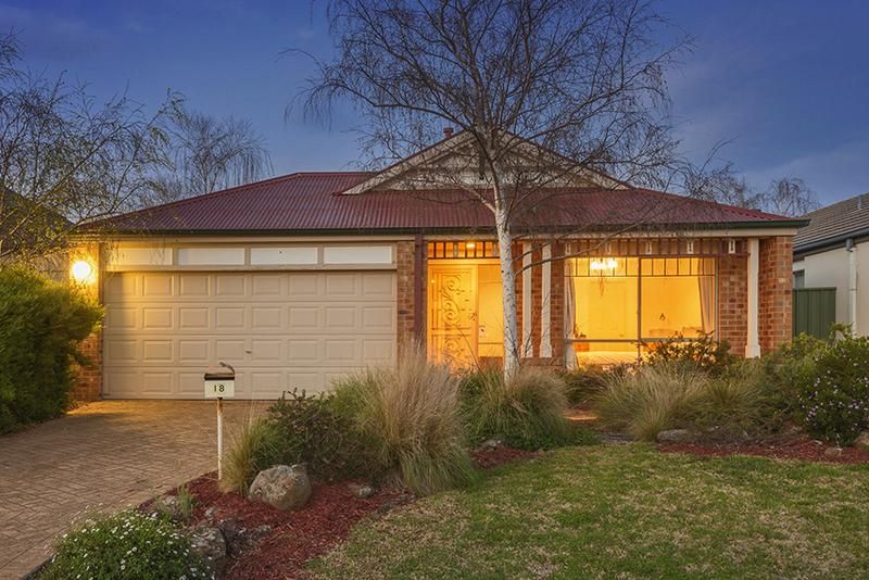 18 Amber Place, Wyndham Vale | Property History & Address Research | Domain