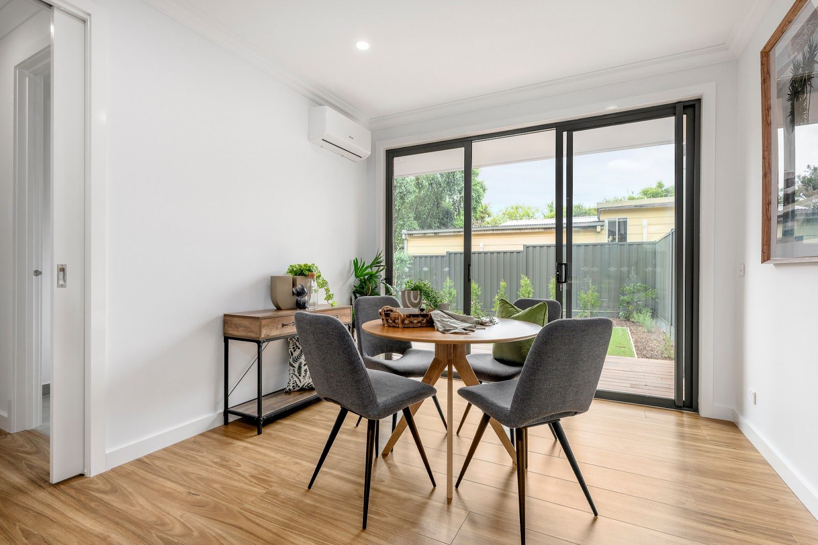 2/26 Victoria Road, Bayswater VIC 3153 | Domain