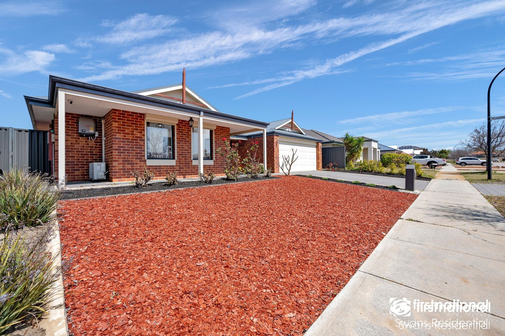 77 Edgecombe Pass, Aveley WA 6069 - House For Rent | Domain
