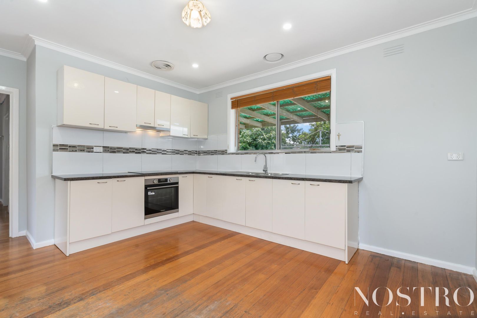 158 Broadhurst Avenue, Reservoir VIC 3073 - House For Rent - $600 | Domain