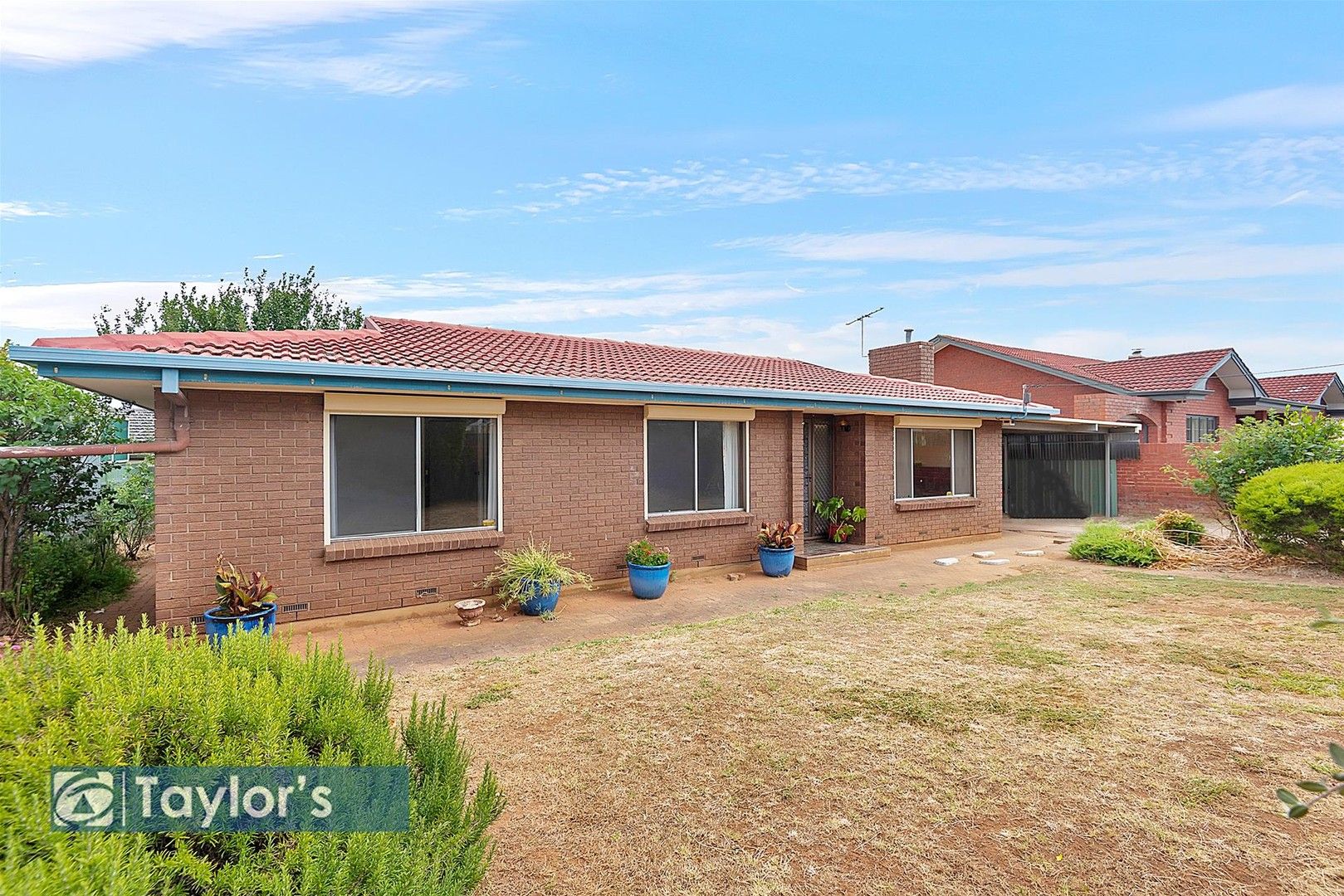 42 Bridge Road, Pooraka SA 5095 - House For Rent | Domain