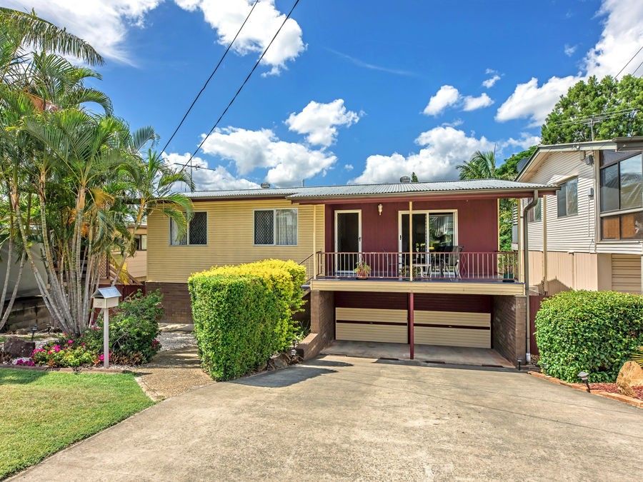 28 Braeridge Drive, Bundamba | Property History & Address Research | Domain