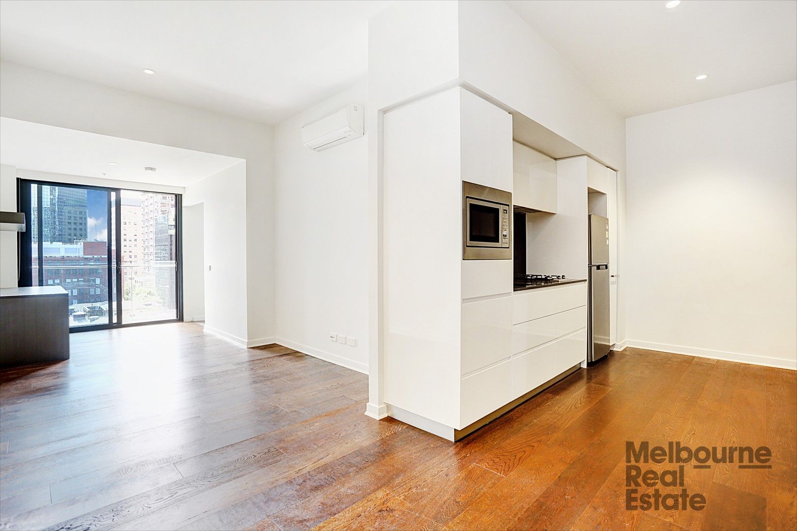 819/199 William Street, Melbourne VIC 3000 - Apartment For Rent - $675 ...