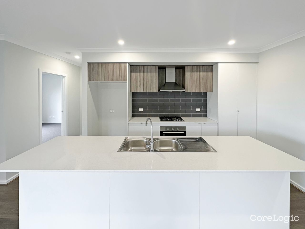 4 Heidelberg St, Mambourin VIC 3024 - House For Rent | Domain
