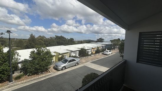 30 Taylor Place, Mackenzie QLD 4156 - House For Rent | Domain