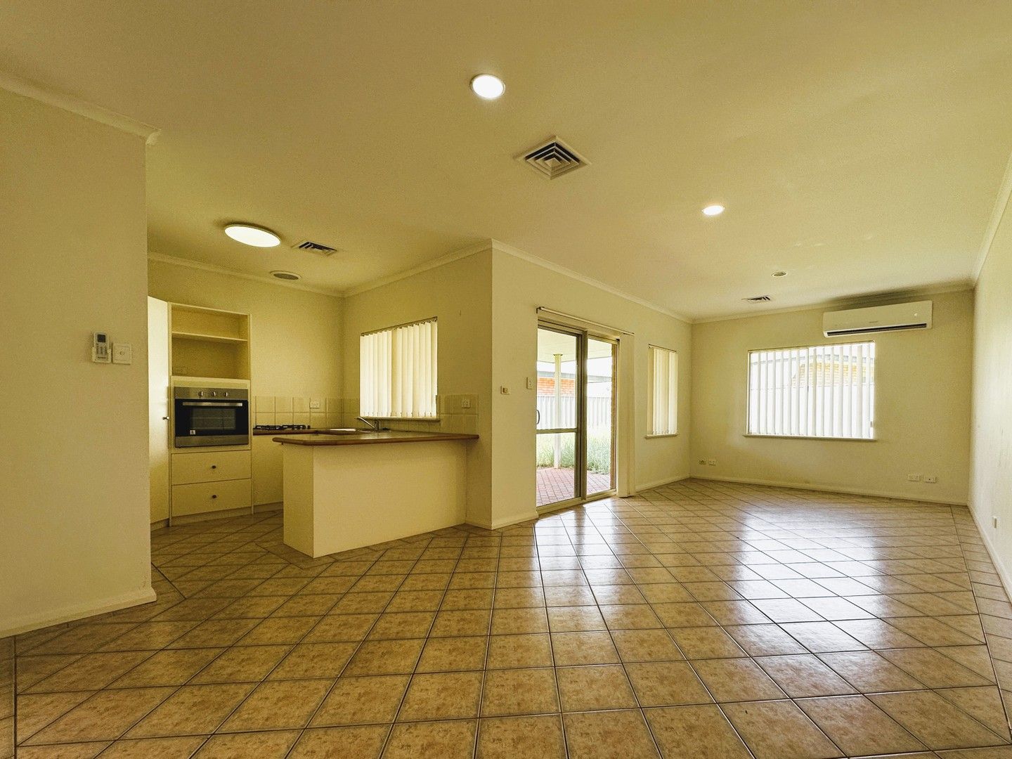 39D Delambre Drive, Nickol WA 6714 - Duplex For Rent - $900 | Domain