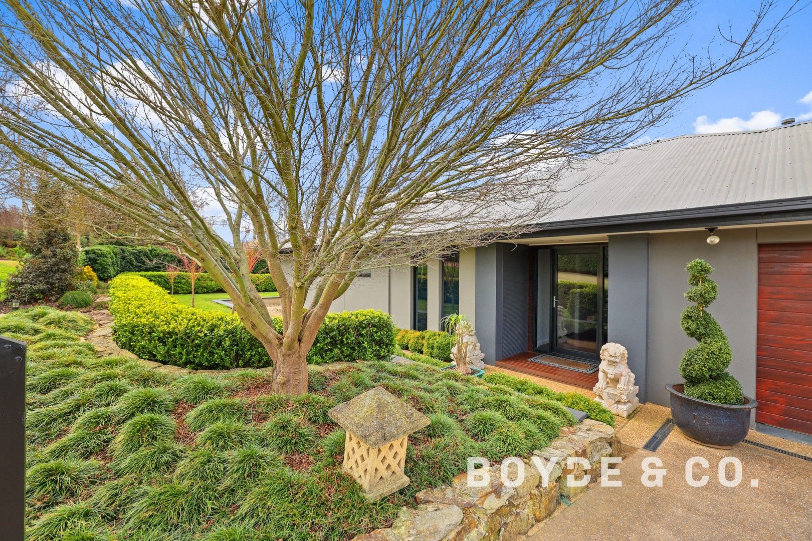 26 Robin Hood Way, Drouin VIC 3818 | Domain