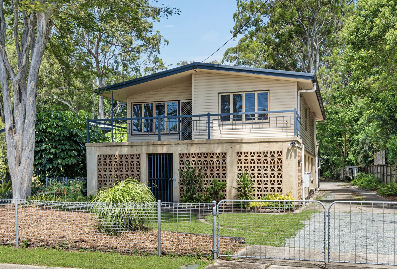 109 Spitfire Avenue, Strathpine QLD 4500 - House For Rent - $750 | Domain