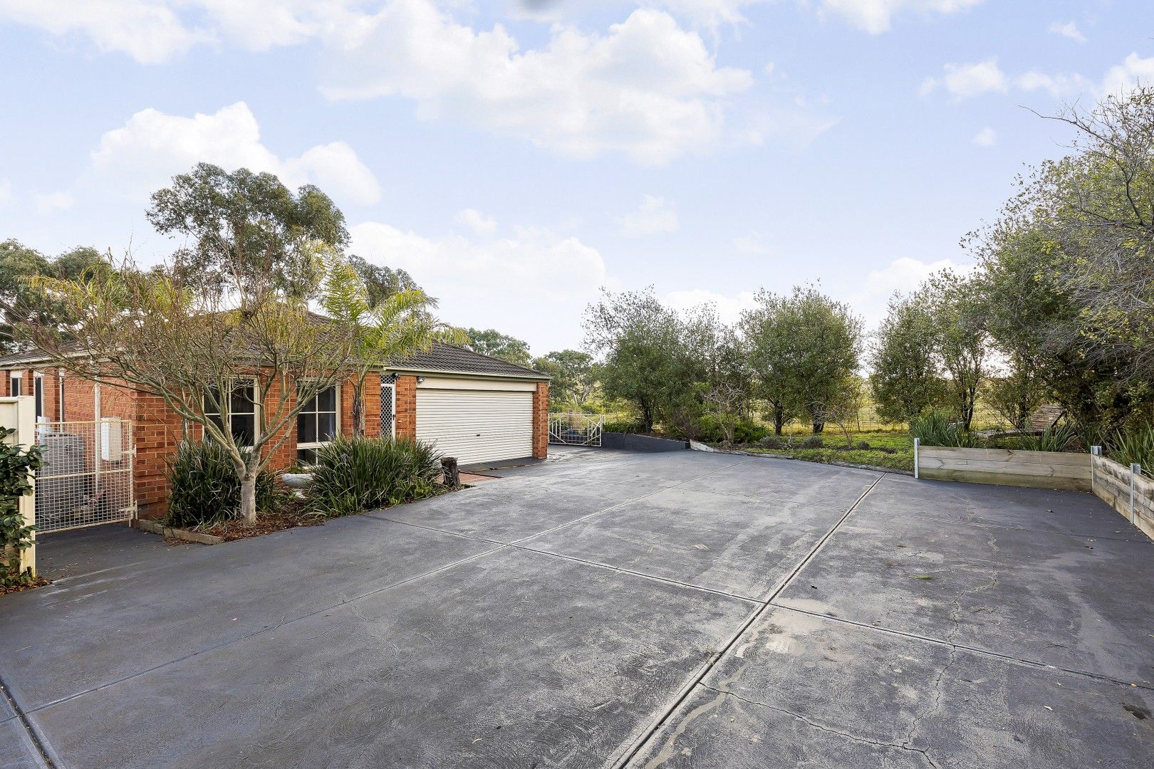 16 Mitchell Court, Attwood VIC 3049 | Domain