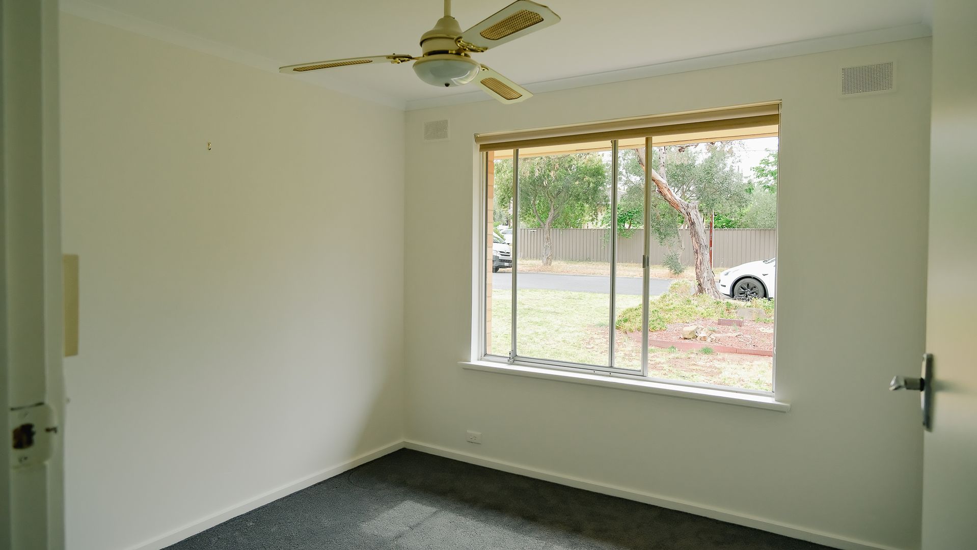 8 Manberry Road, Gilles Plains SA 5086 - House For Rent - $580 | Domain