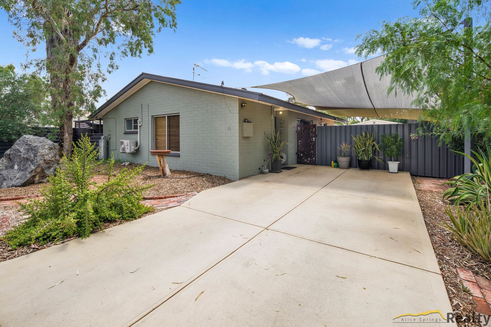 10 Triodia Court, Sadadeen NT 0870 | Domain