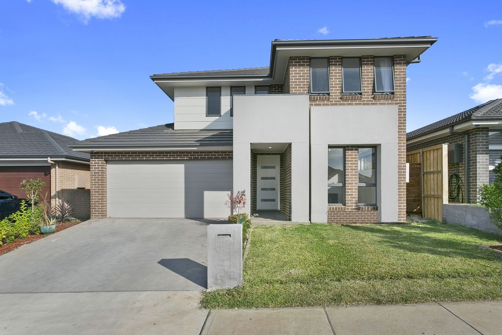 27 Downing Way, Gledswood Hills | Property History & Address Research ...