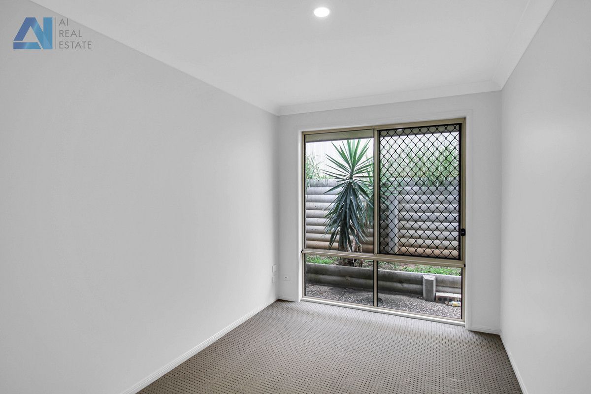 20 Bobbie Street, Parkinson QLD 4115 - House For Rent | Domain