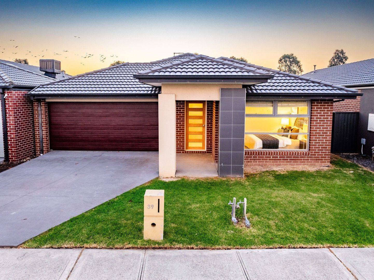 39 Marrone Boulevard, Cranbourne East VIC 3977 - House For Rent - $595 ...