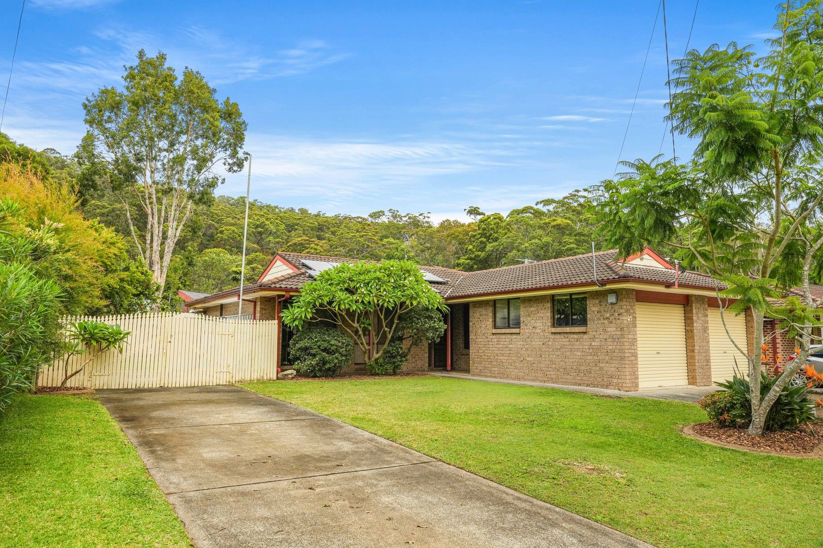 25 Northwind Avenue, Point Clare NSW 2250 - House For Rent | Domain