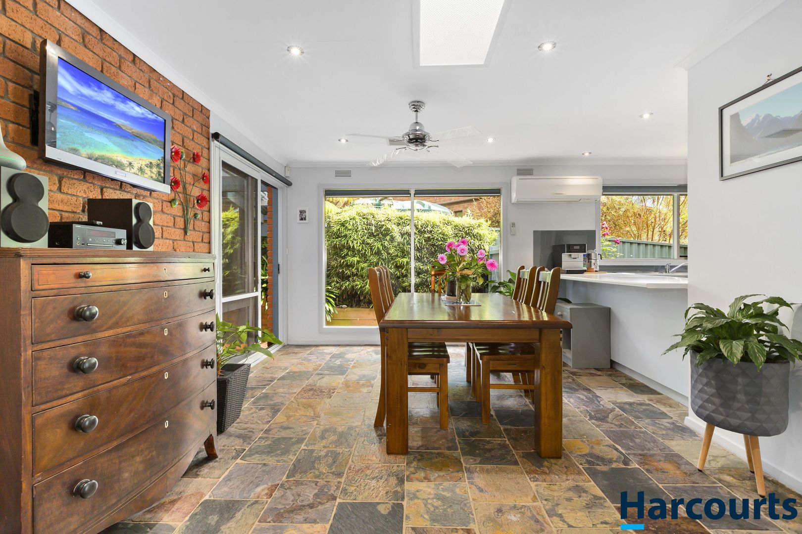 3 Carinda Court, Mount Clear VIC 3350 | Domain