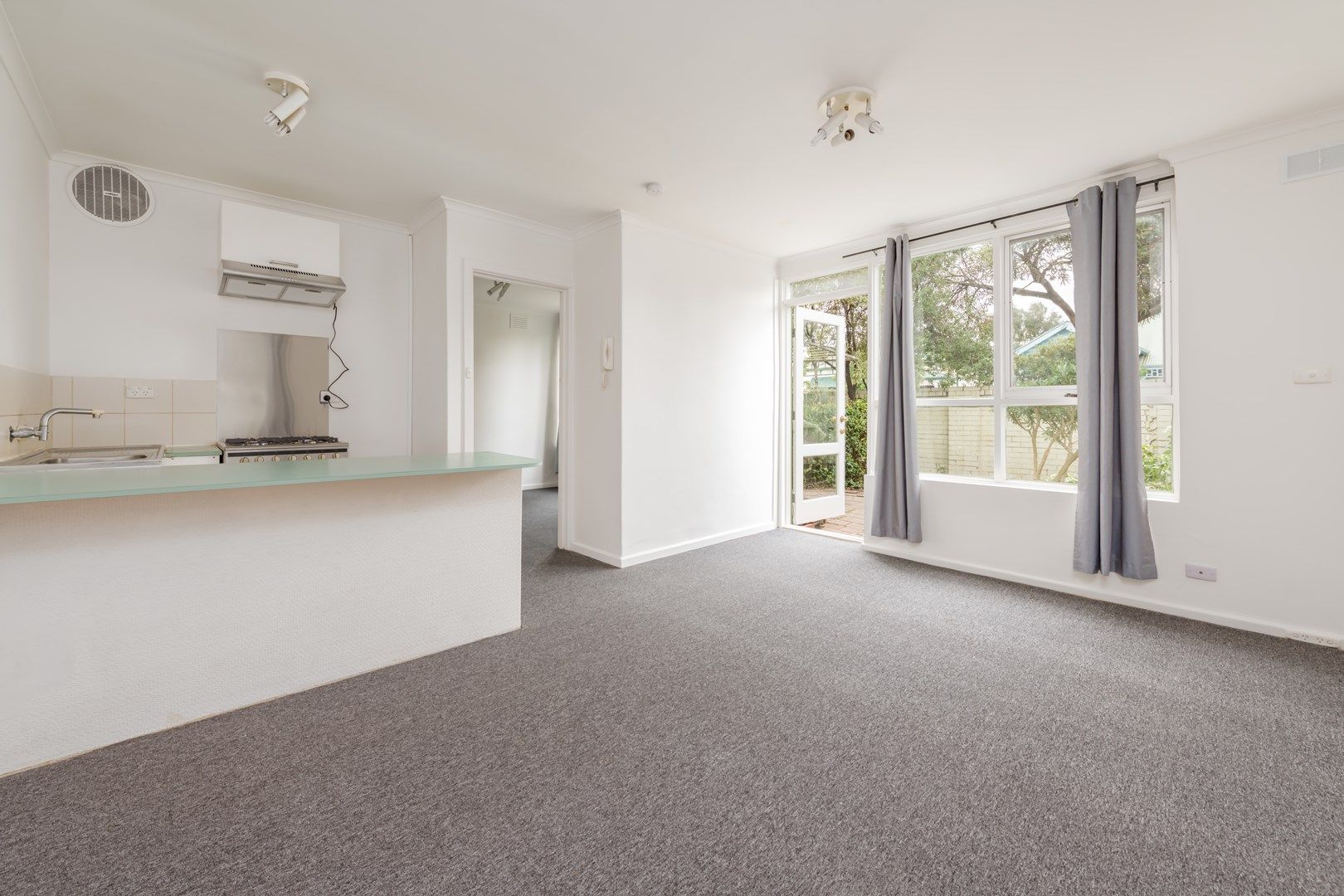 1/69 Bent Street, Northcote VIC 3070 - Apartment For Rent - $370 | Domain