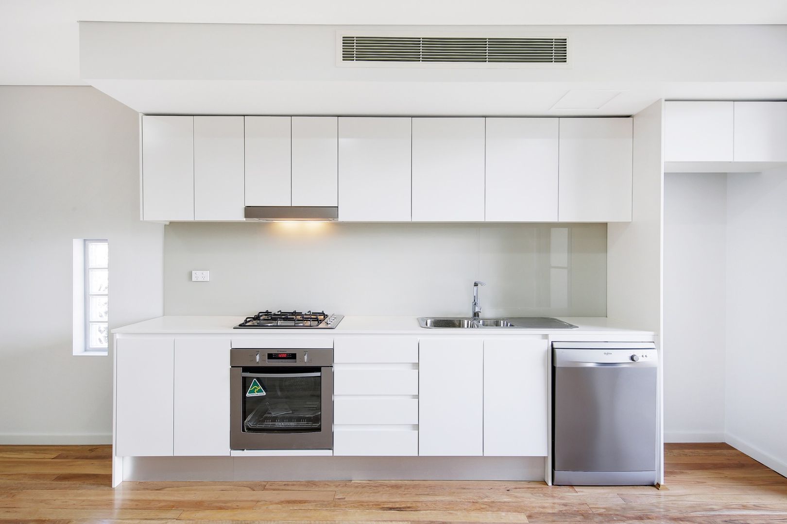 3/74 Croydon Street, Cronulla NSW 2230 - Apartment For Rent | Domain