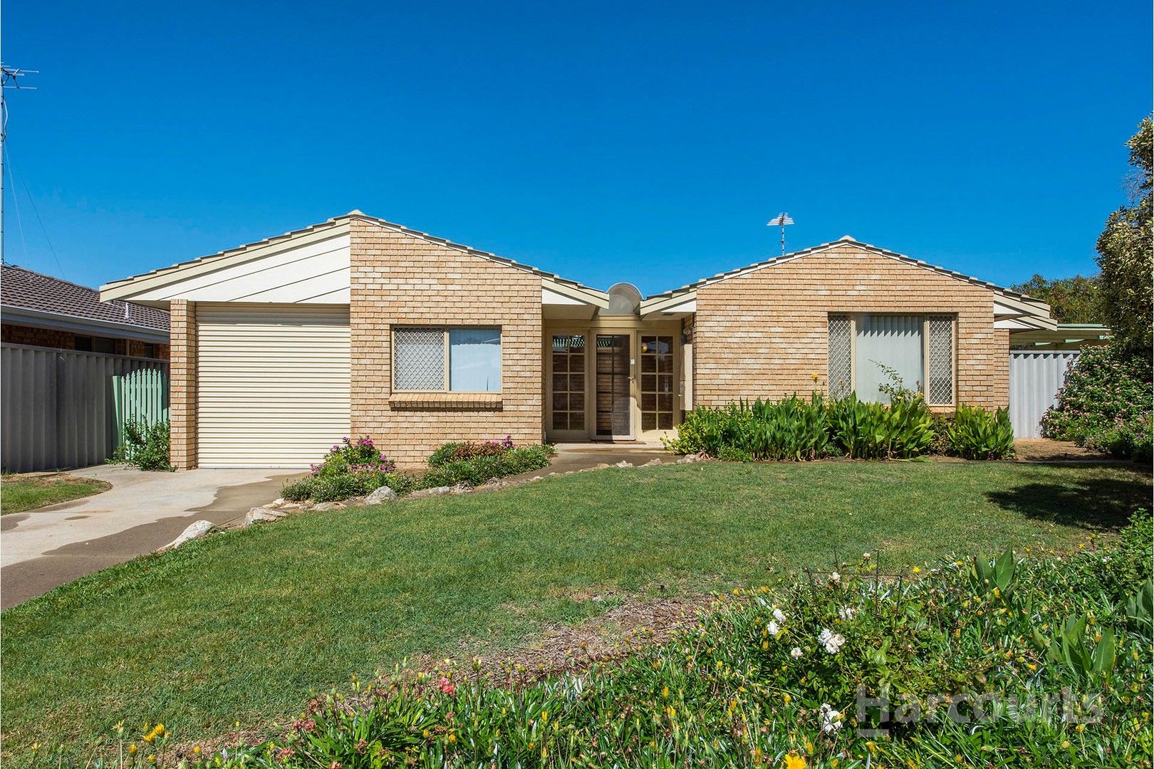 8 Rocklea Place, Silver Sands WA 6210 - House For Rent - $700 | Domain