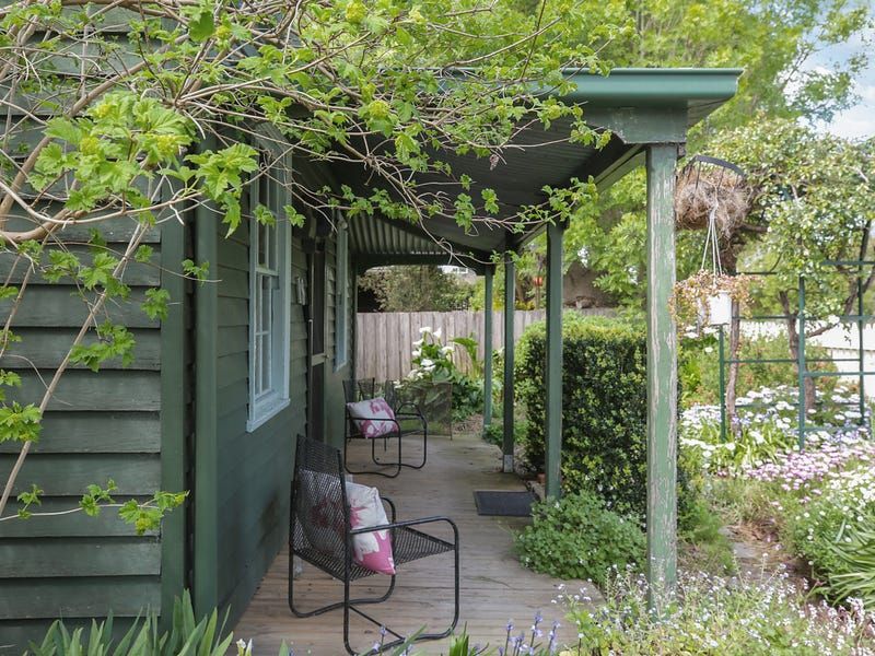 18 Main Street, Birregurra VIC 3242 | Domain