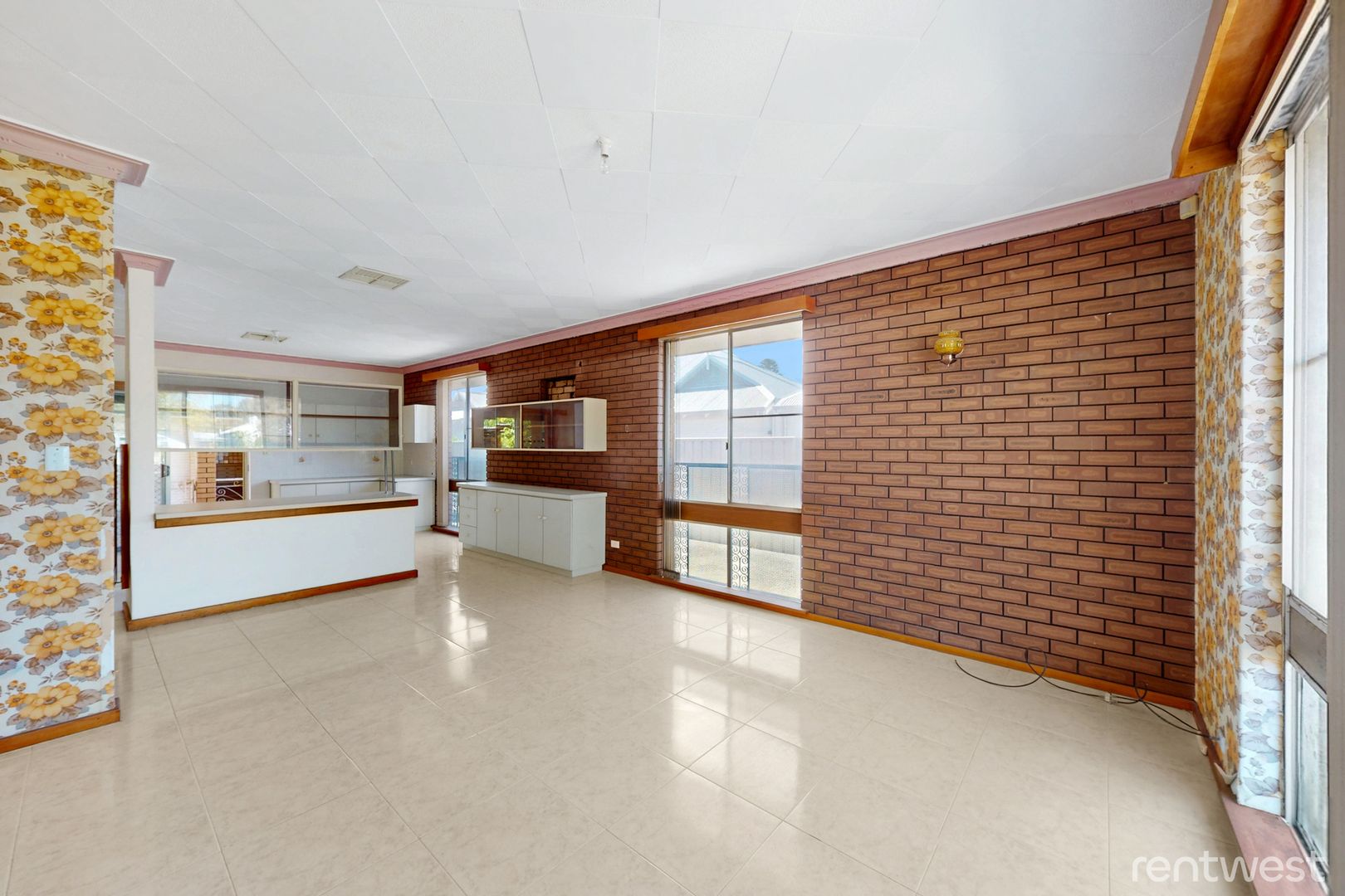 65 Geddes St, Victoria Park WA 6100 - House For Rent - $750 | Domain