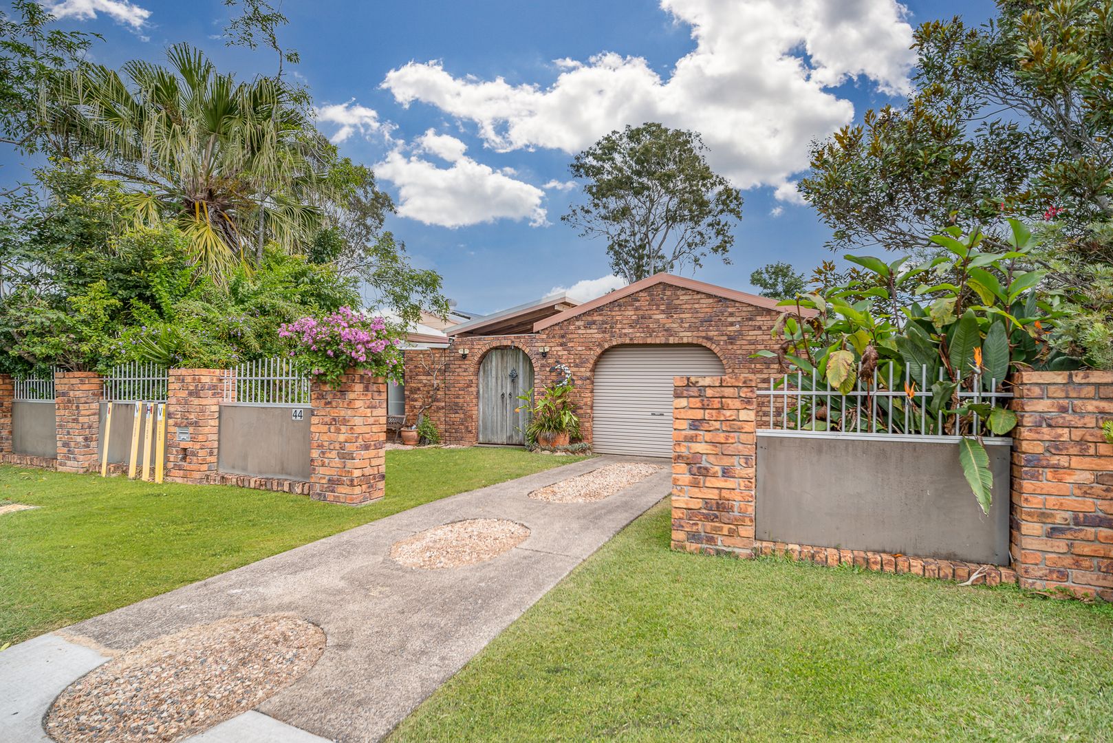 44 Cedar Drive, Beaudesert | Property History & Address Research | Domain