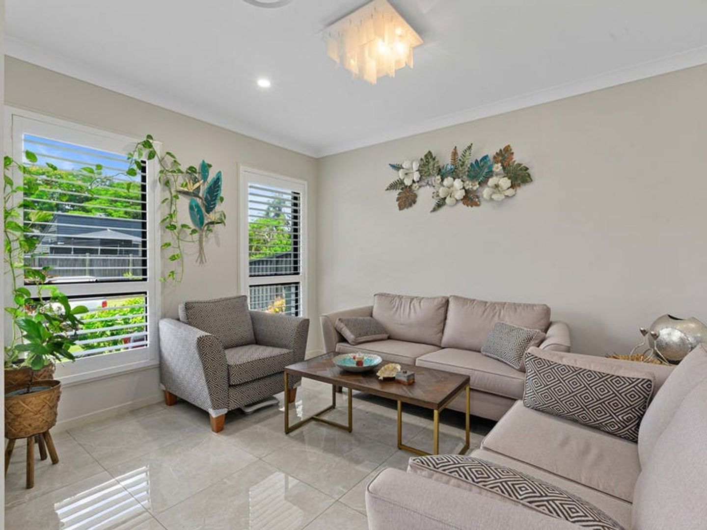 6 Morningview Place, Carindale QLD 4152 - House For Rent | Domain