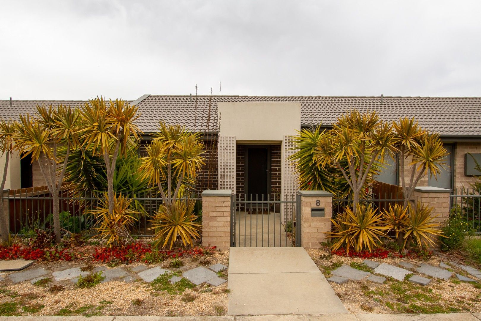 8 Salisbury Street, Casey ACT 2913 - House For Rent | Domain