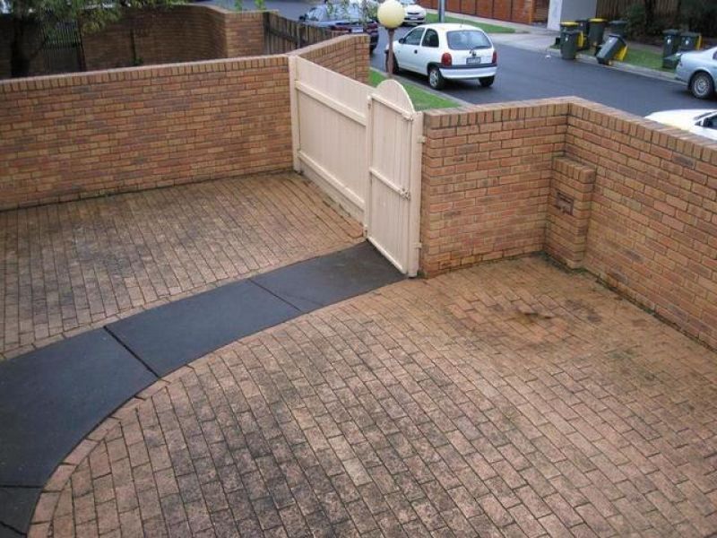 1/119A Rennie Street, Coburg VIC 3058 - Villa For Rent | Domain