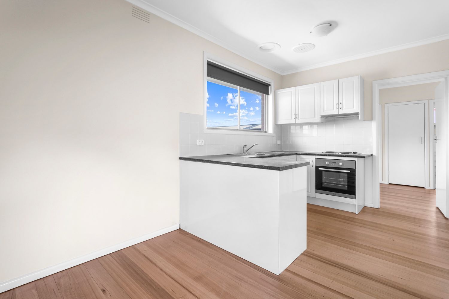 34 Gove Street, Springvale VIC 3171 - House For Rent - $600 | Domain