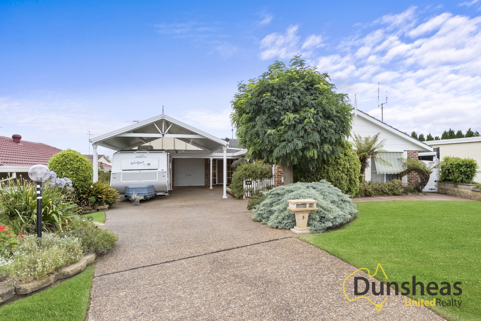 5 Angus Place, St Andrews | Property History & Address Research | Domain