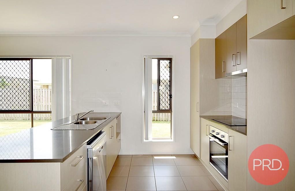 27 Lilyvale Esplanade, Boyne Island QLD 4680 - House For Rent - $560 ...