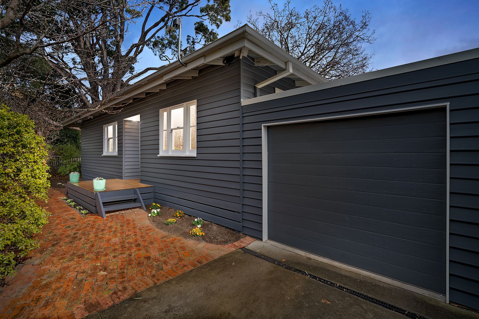 27 Frome Avenue, Frankston VIC 3199 | Domain