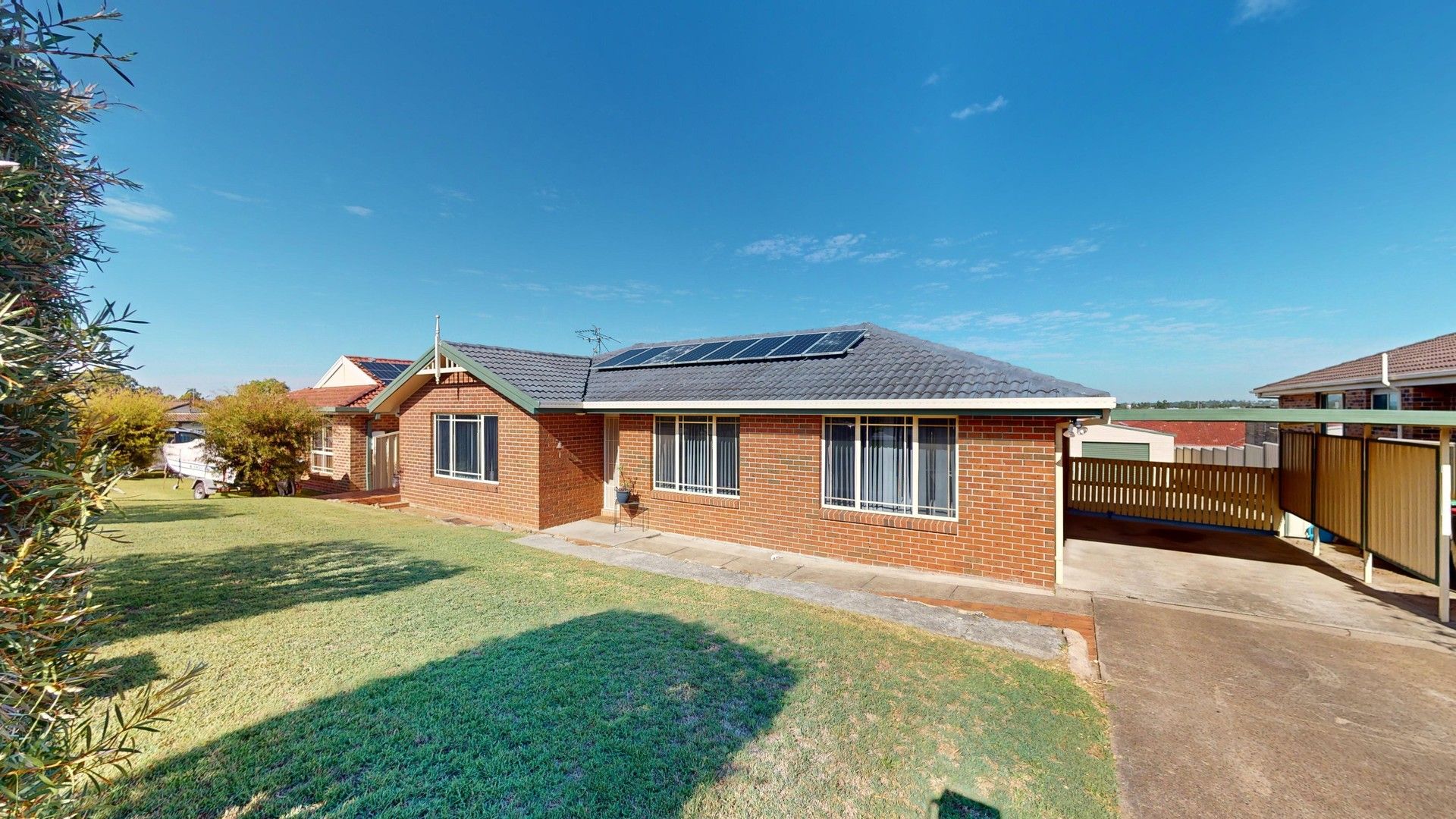 42 Denton Park Drive, Rutherford NSW 2320 - House For Rent | Domain
