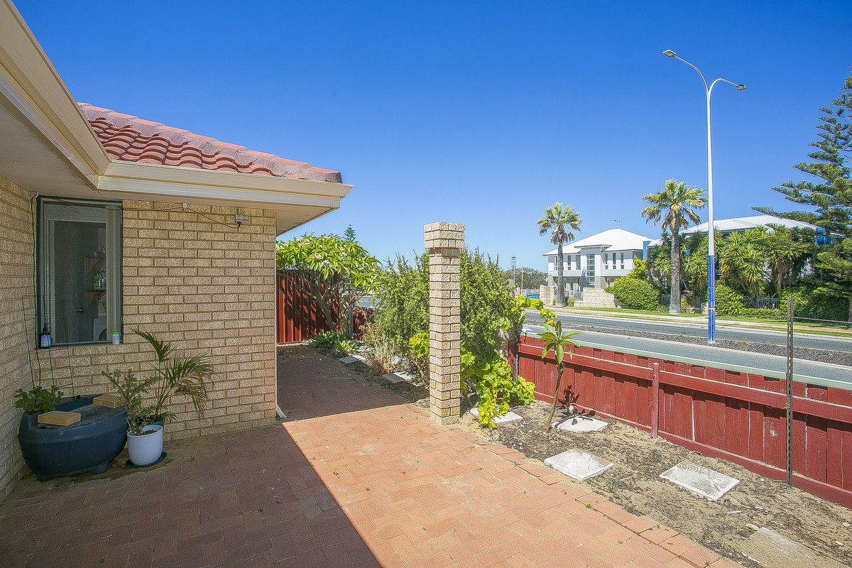 9 Sea Edge, Mindarie WA 6030 - House For Rent | Domain