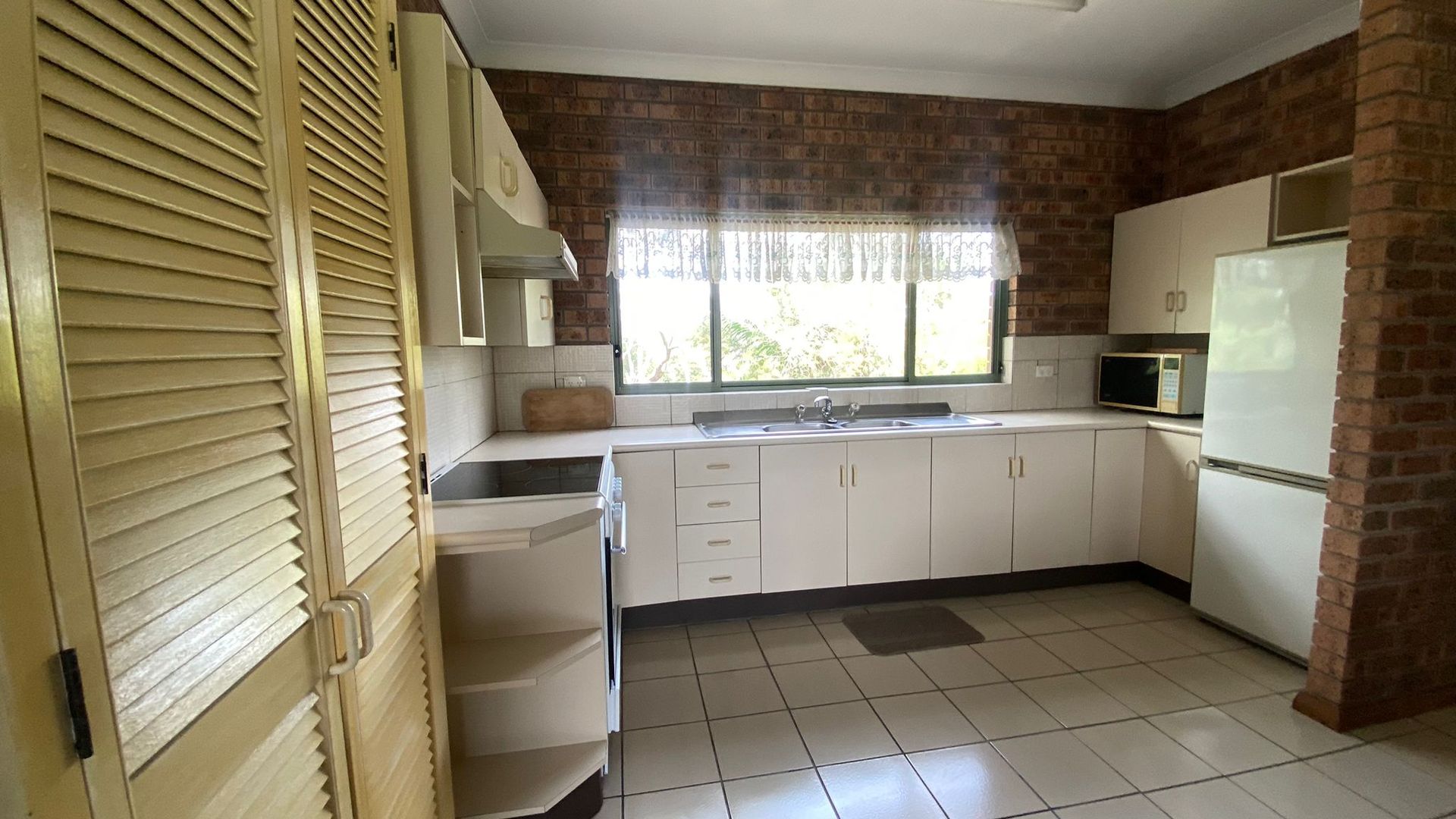 4/20 Old Taren Point Road, Taren Point NSW 2229 - Townhouse For Rent ...