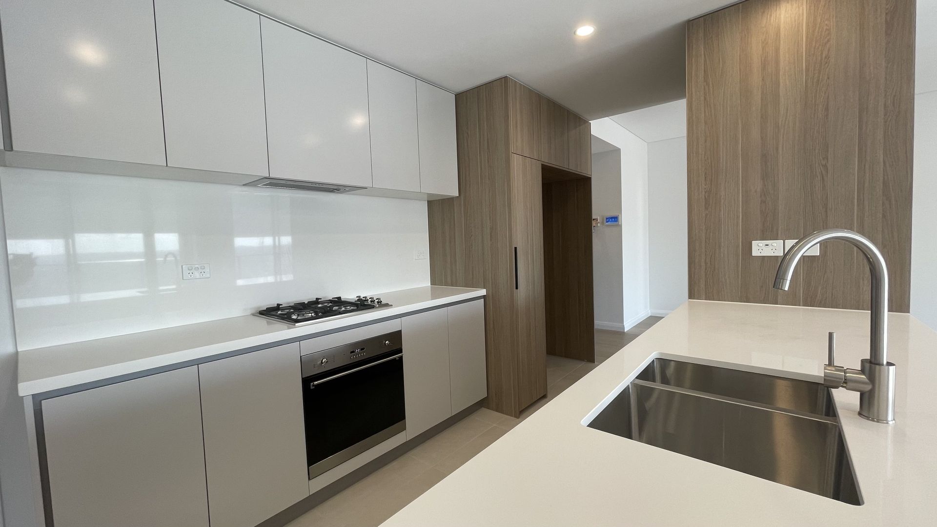 2243/9 Maple Tree Road, Westmead NSW 2145 - Apartment For Rent - $970 ...