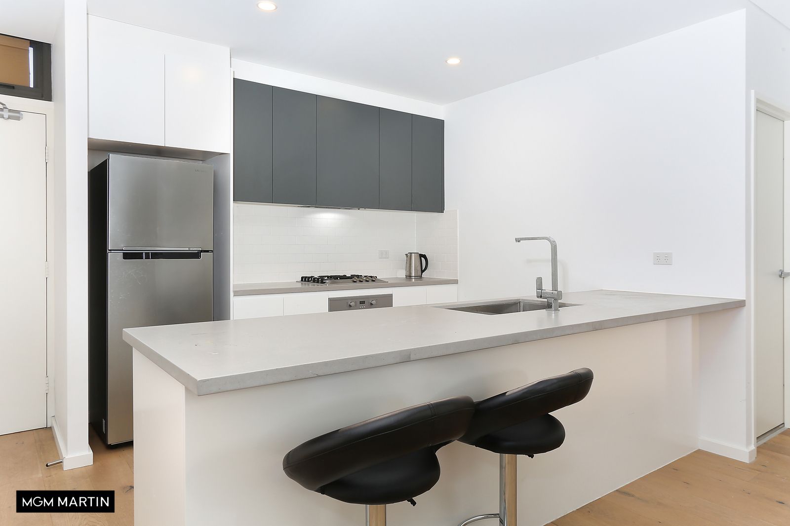 521/133-141 Botany Road, Waterloo NSW 2017 - Apartment For Rent | Domain