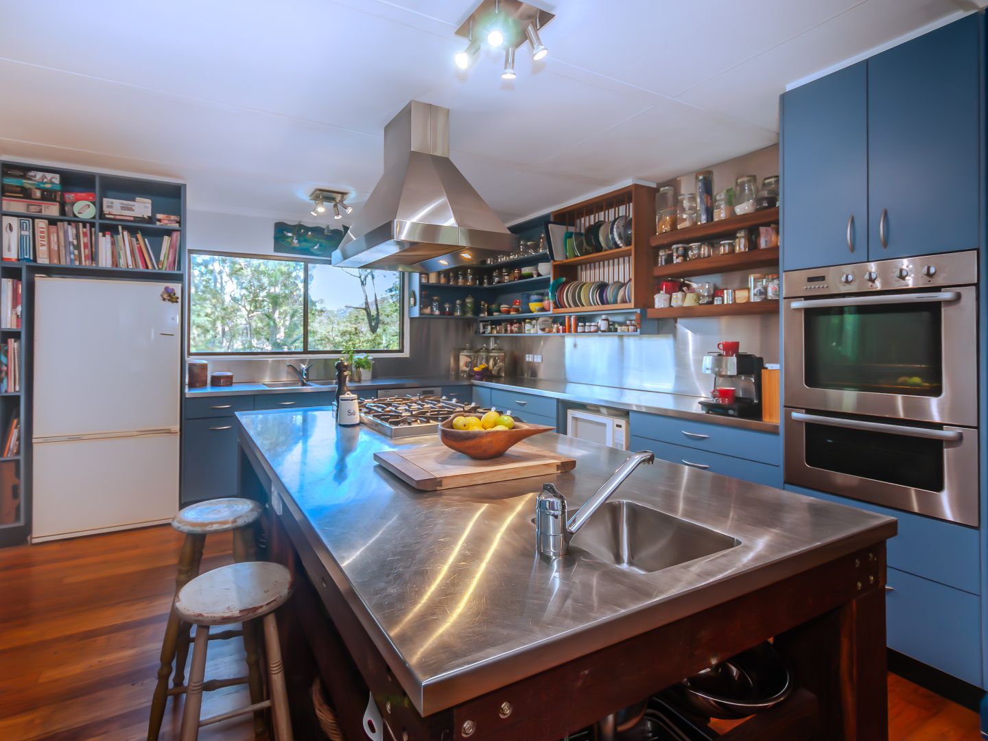 16 Richard Rd, Scotland Island NSW 2105 | Domain