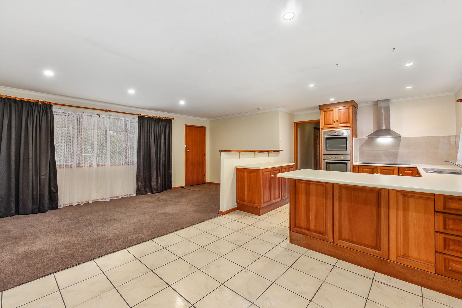 21 English Drive, Millicent SA 5280 - House For Rent | Domain