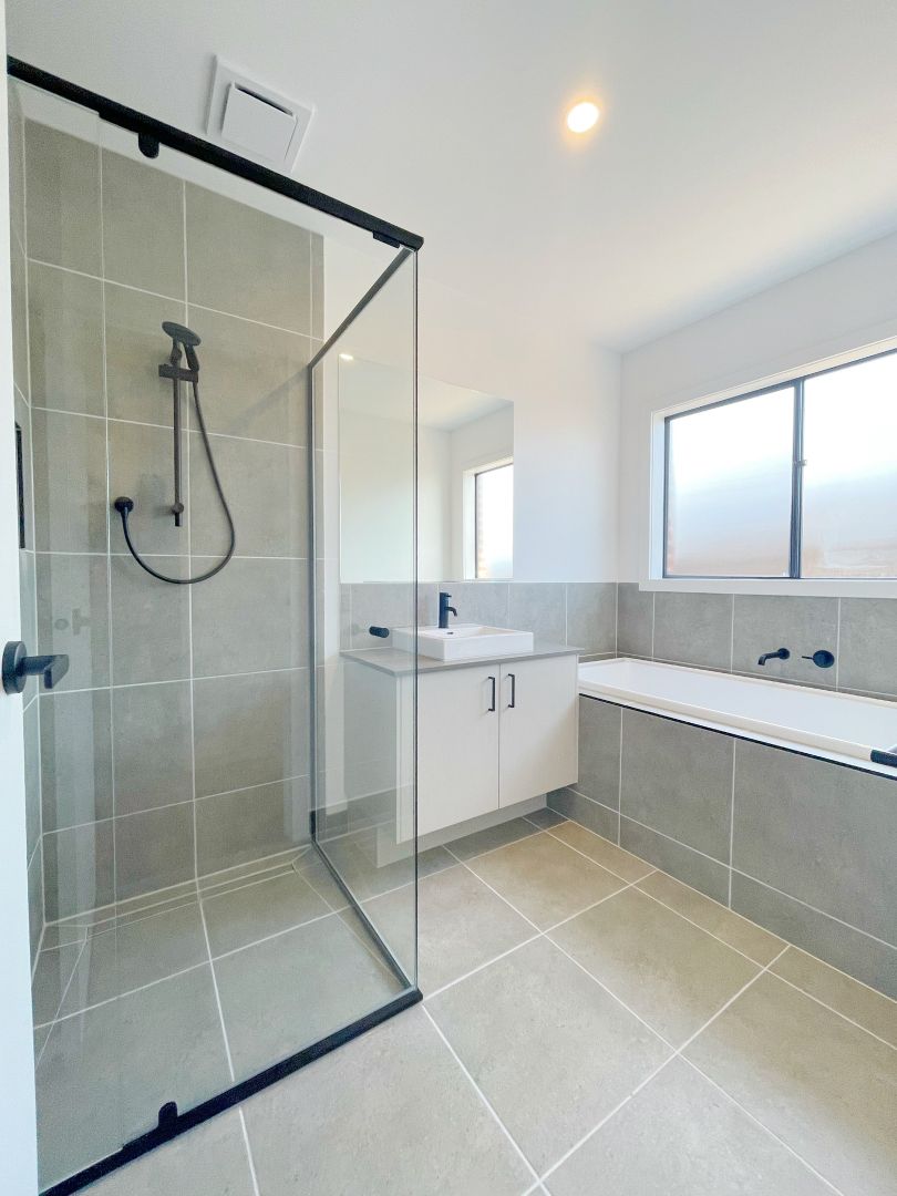 6 Micsha Way, Morwell VIC 3840 - House For Rent - $525 | Domain