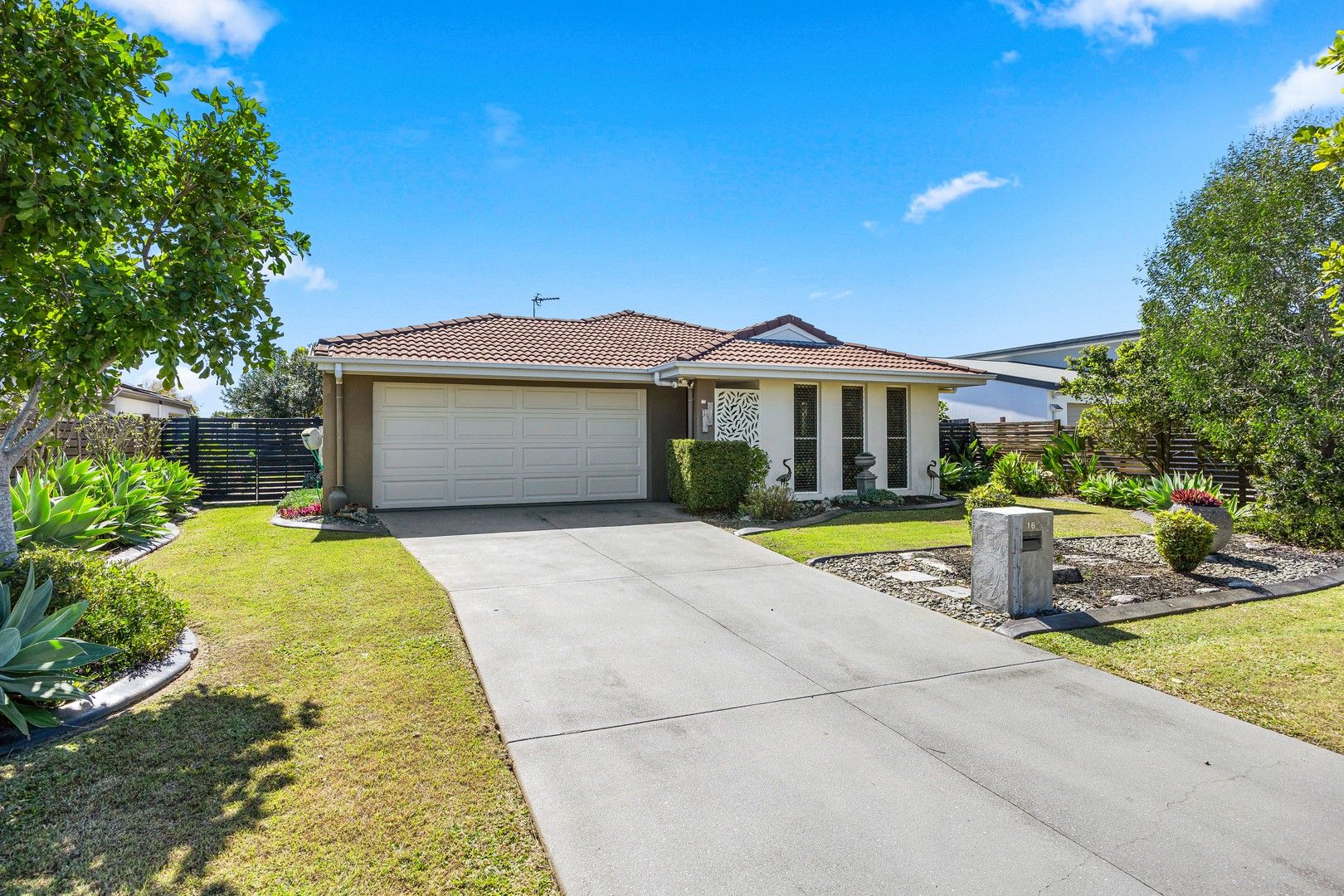 Urraween QLD 4655 - 3 beds house for Sale, Offers over $760,000 ...