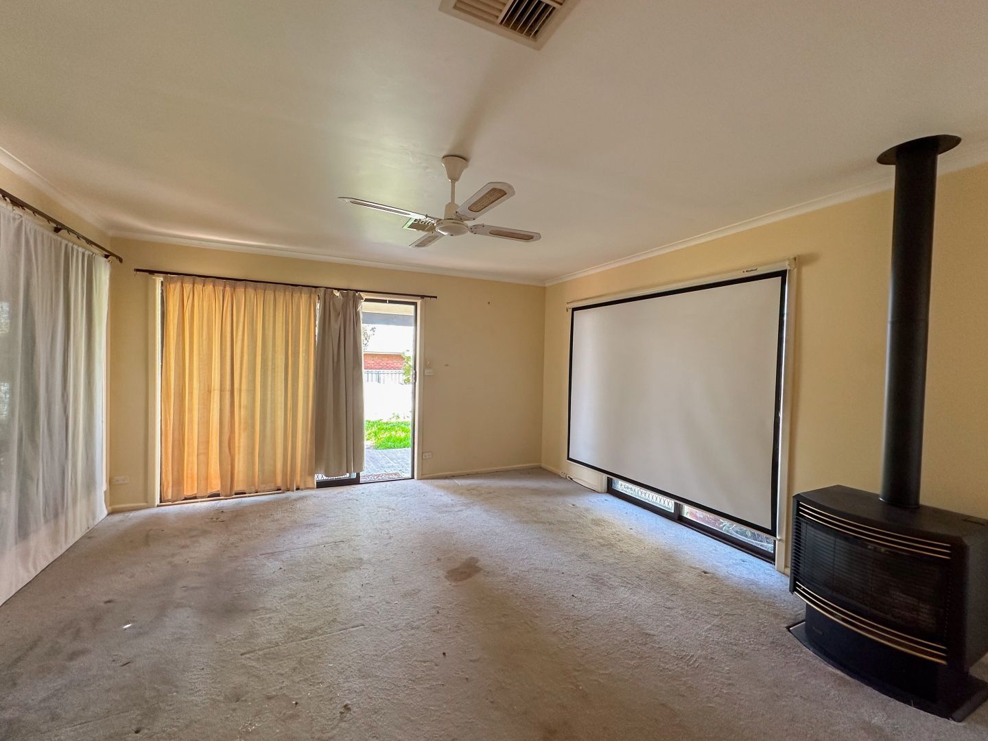 32 Holloway Street, Boort VIC 3537 - House For Rent | Domain