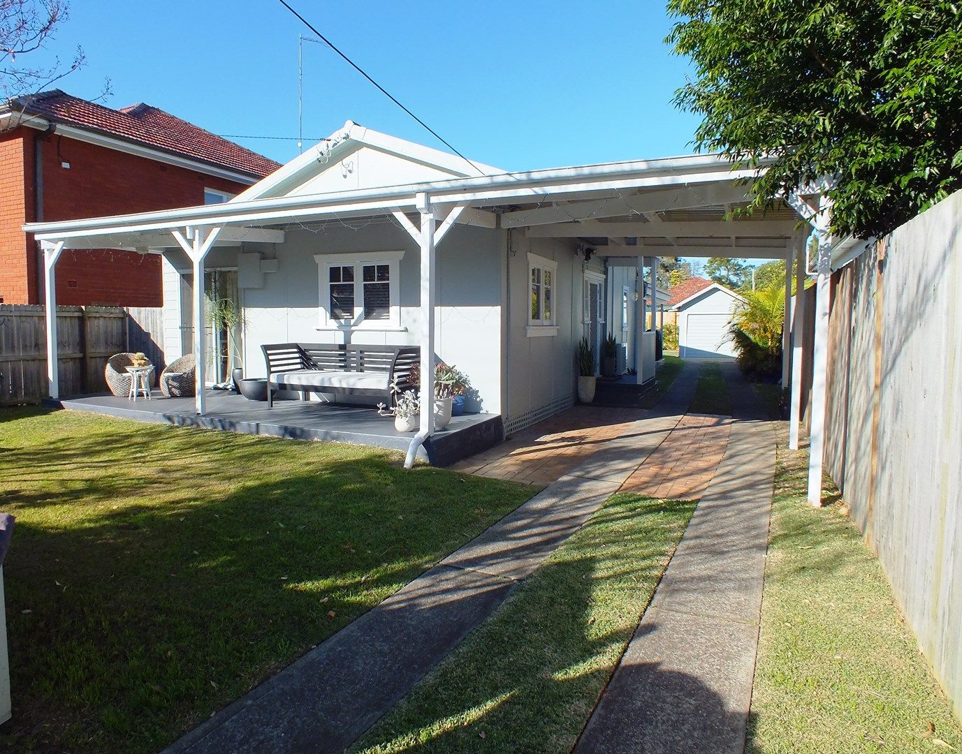 35 Gondola Road, North Narrabeen NSW 2101 - House For Rent - $1,000 ...