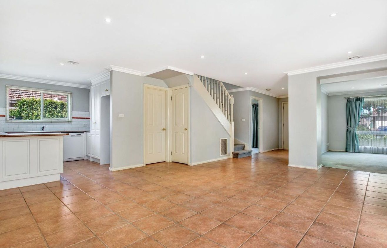 1/126 Cooper Street, Essendon VIC 3040 - Townhouse For Rent - $680 | Domain