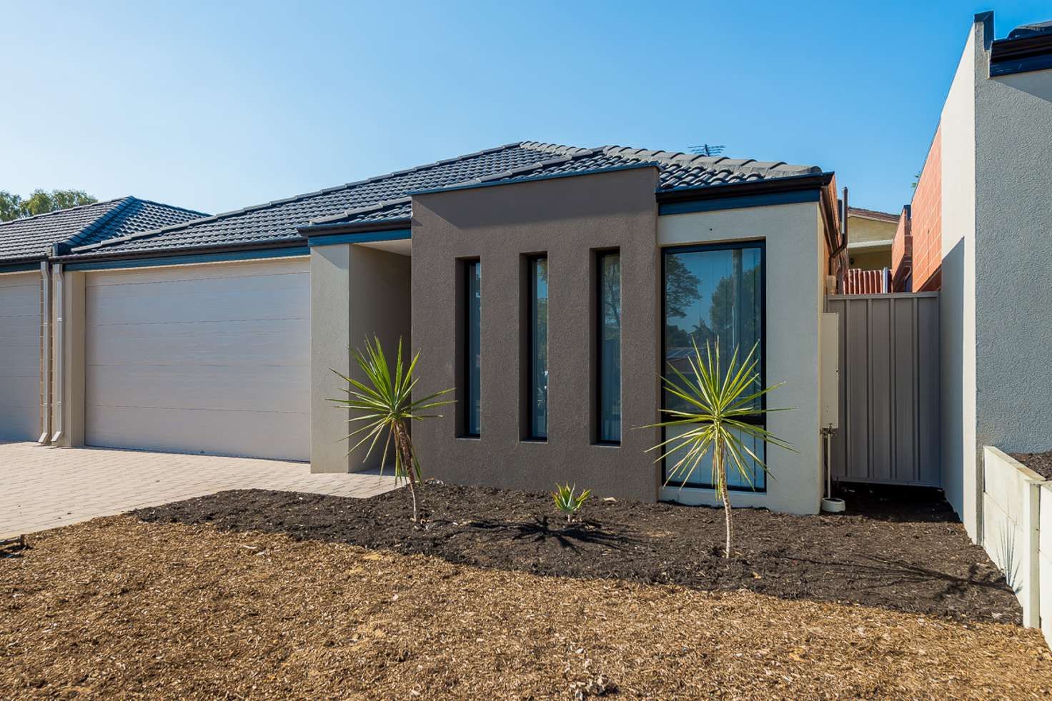 2/10 Gameson Way, Girrawheen WA 6064 - Villa For Rent - $565 | Domain