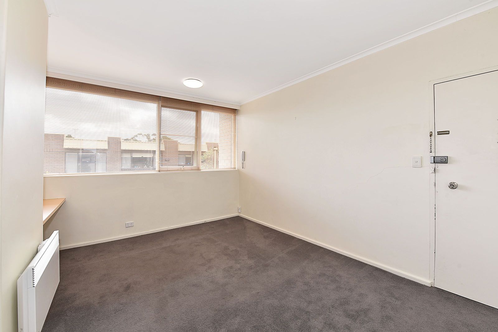 9/25 Daisy St, Essendon VIC 3040 - Apartment For Rent - $400 | Domain