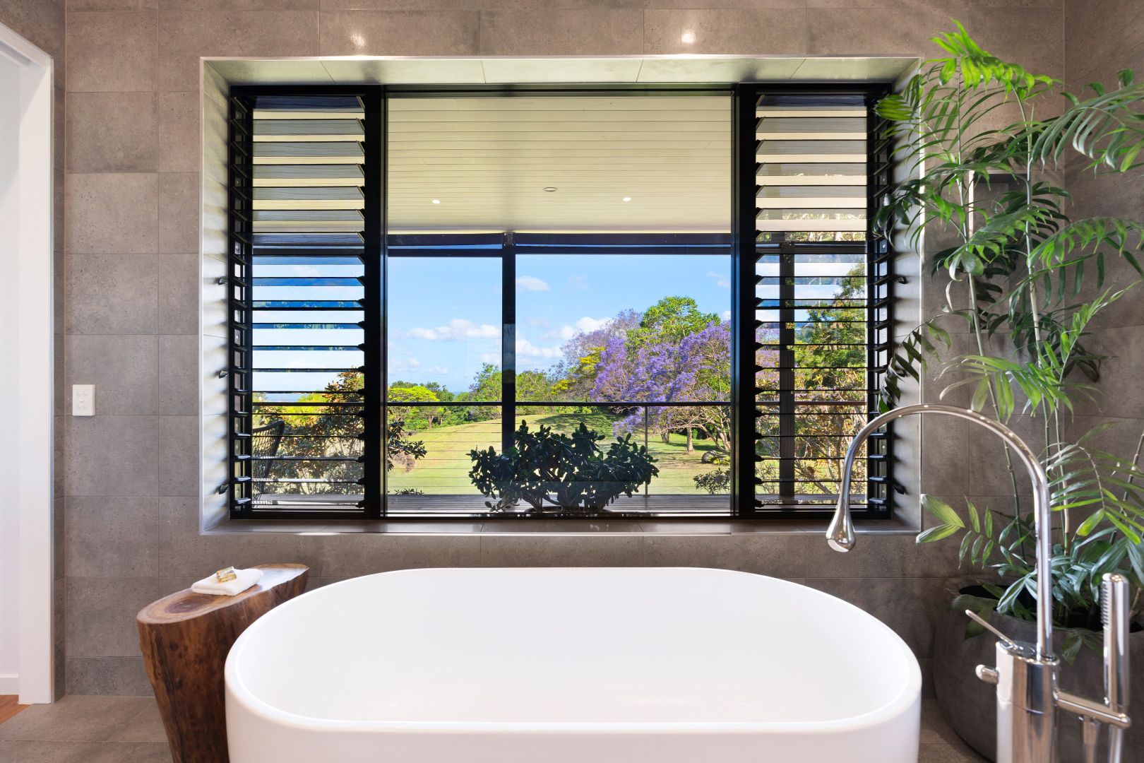 5 Spring Gardens Court, Hunchy QLD 4555 - House for Sale | Domain