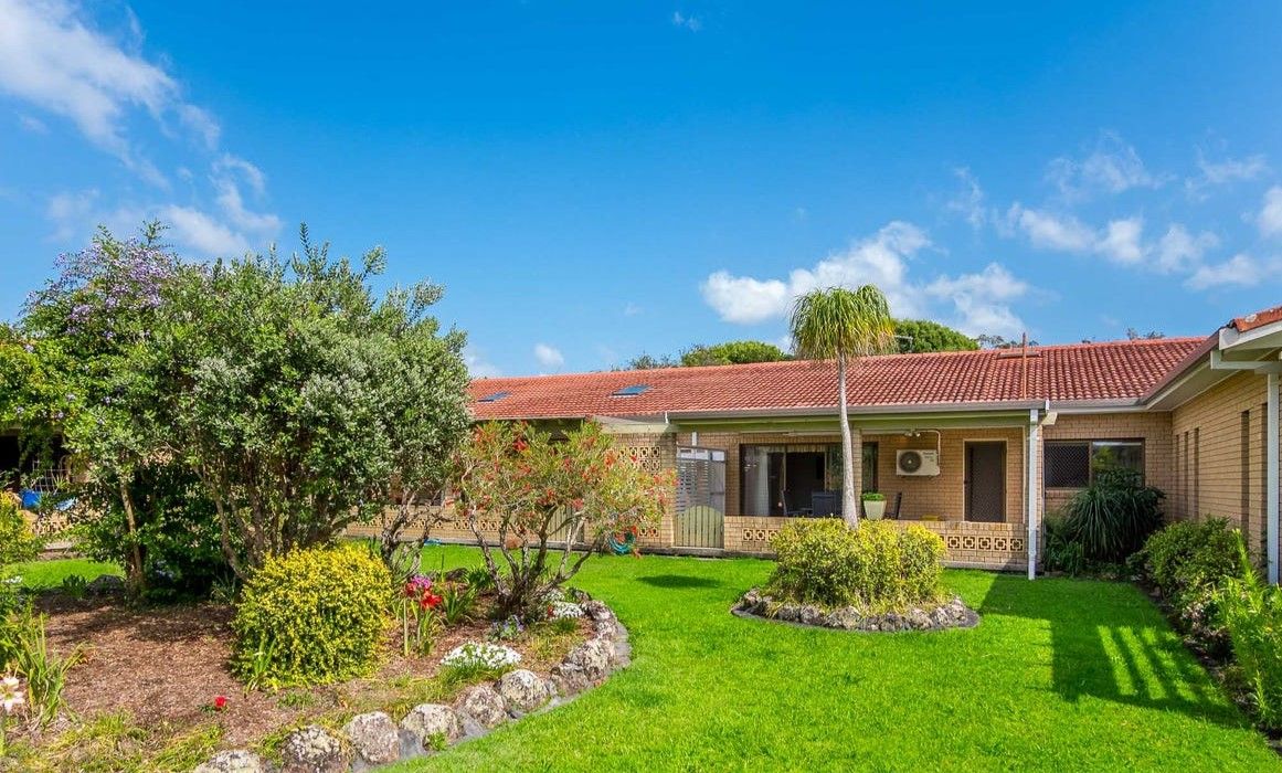 2/16-18 Balemo Drive, Ocean Shores NSW 2483 - House For Rent | Domain