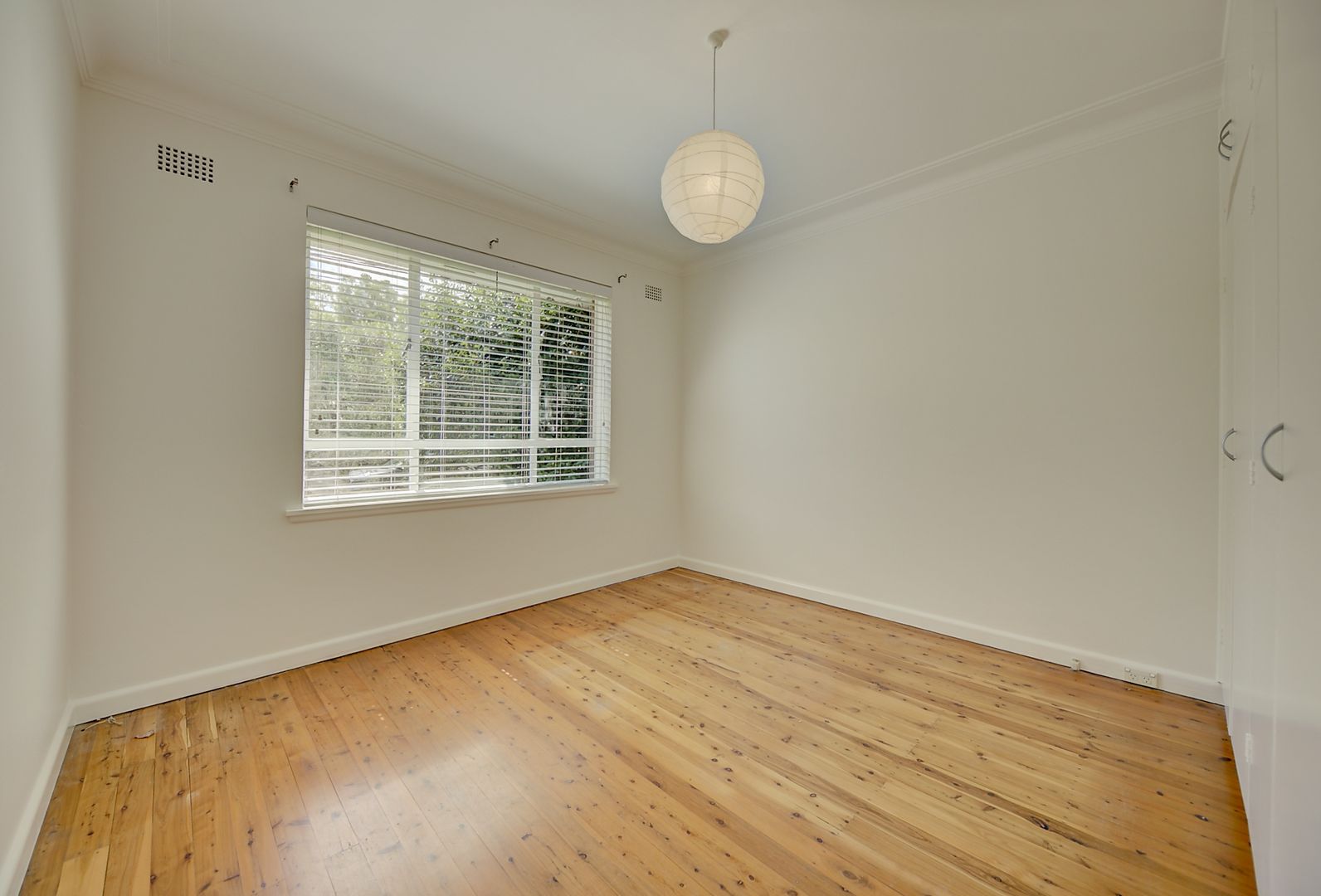 94 Warrane Road, Willoughby NSW 2068 - House For Rent - $1,000 | Domain